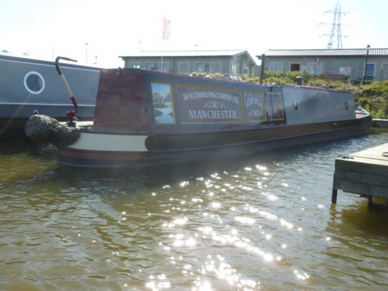 Sophia 52ft Narrowboat by Simon Wain, Brinklow Boat Services has
