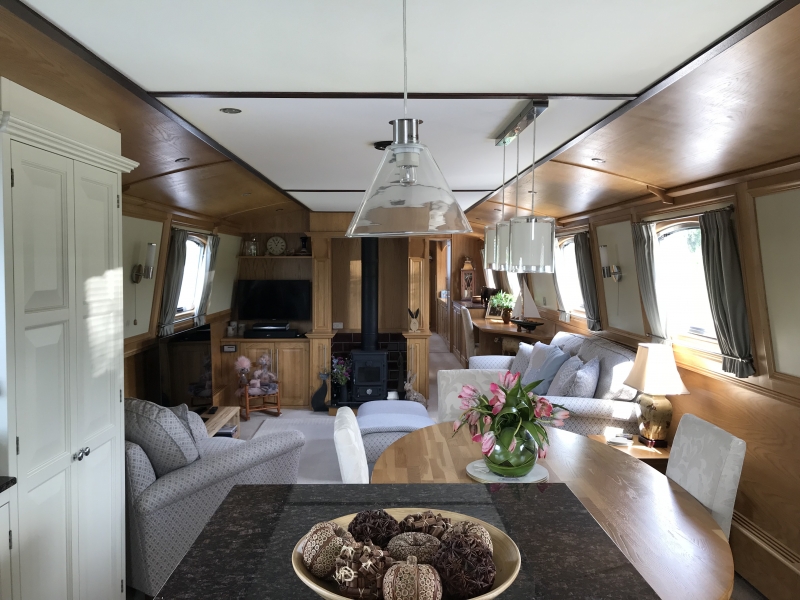 Aurora Eva 69ft Widebeam by Aqualine Marine has been sold by New