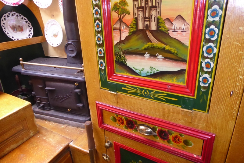 Ballinger 58ft Narrowboat by Thomas Bantock has been sold by New